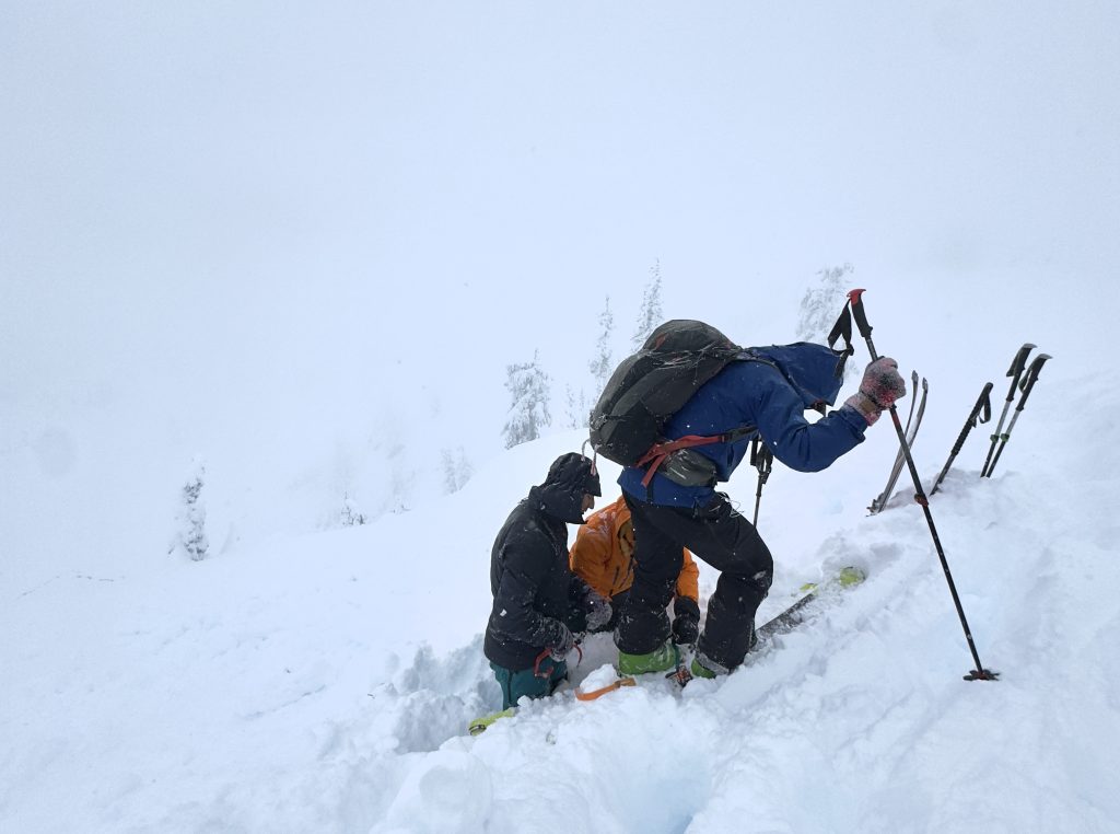 Ski & Splitboard Touring Repair & First Aid Kits – Skills Evening | ACC Vancouver